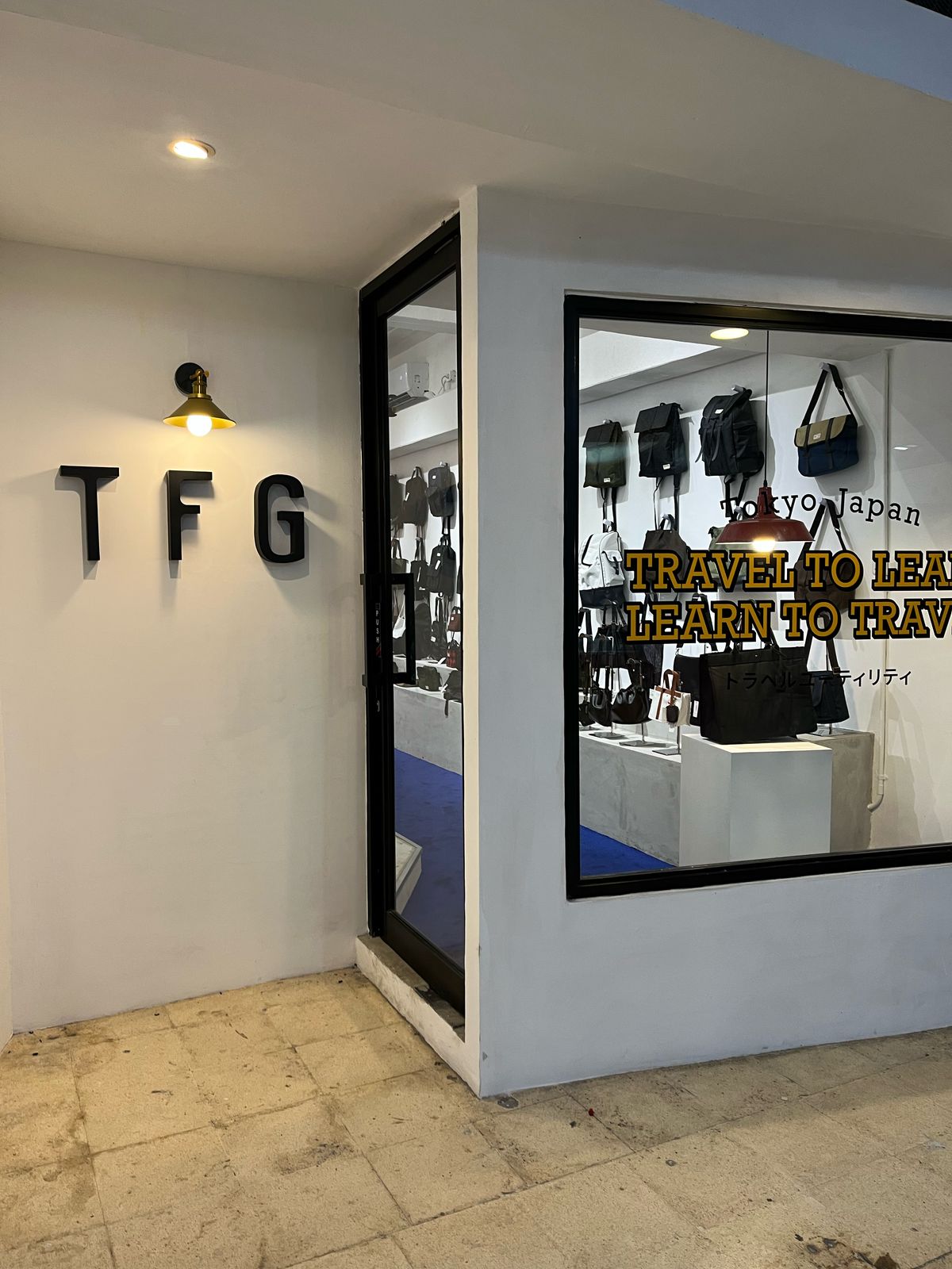Taylor Fine Goods Tunjungan | Toko Tas Terlengkap di Surabaya
